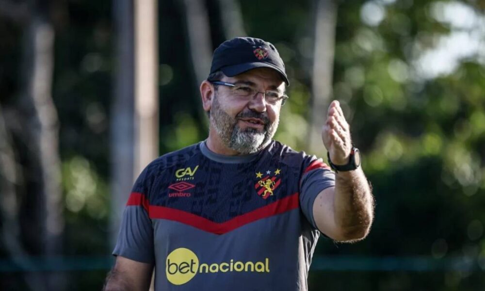 Enderson Moreira, ex-técnico do Sport, é especulado no Sporting Cristal