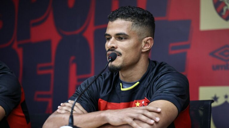 Lateral Lucas Ramon pede para sair e está fora do Sport - NE45